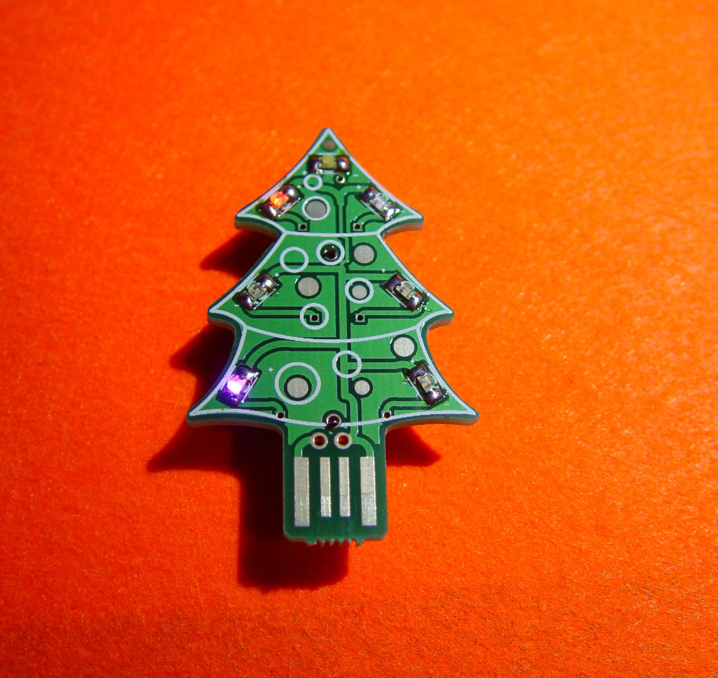 USB & Supercapacitor powered LED Xmas tree - KIT from KITS for KIDS on ... USB & Supercapacitor powered LED Xmas tree - KIT from KITS for KIDS on ...