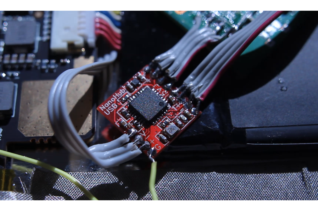 NanoHub - tiny USB hub for hacking projects from Muxtronics on Tindie