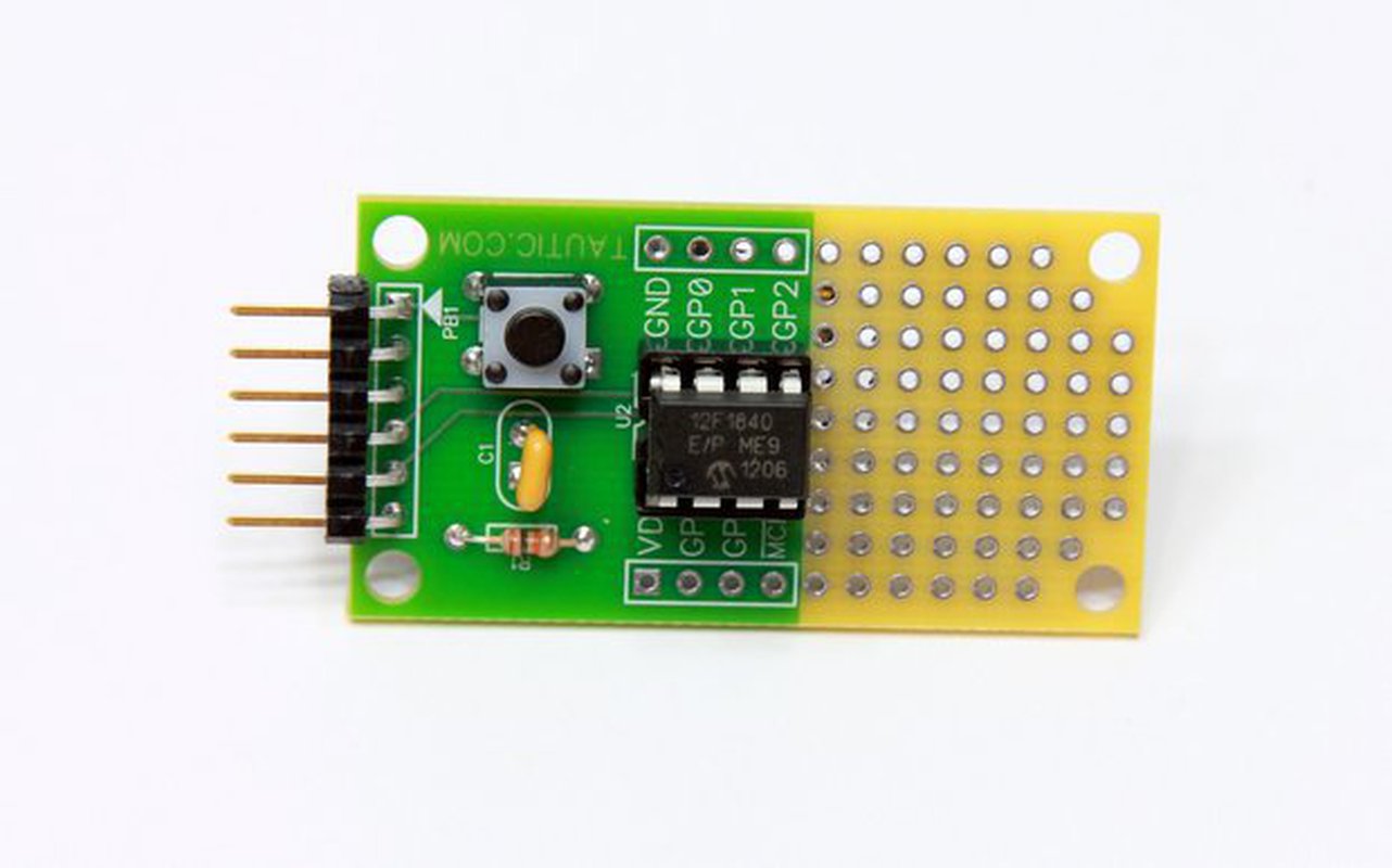 8 Pin PIC Development Kit from TAUTIC ELECTRONICS LLC on Tindie