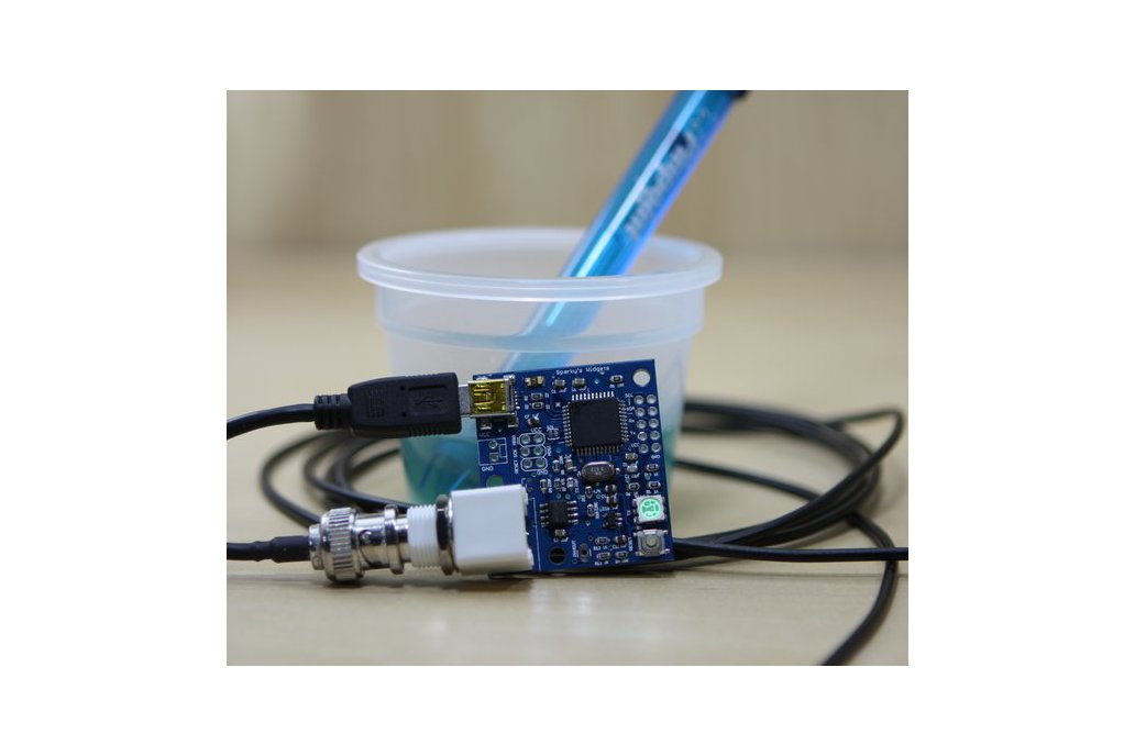 LeoPhi pH interface from Sparkys Widgets LLC on Tindie