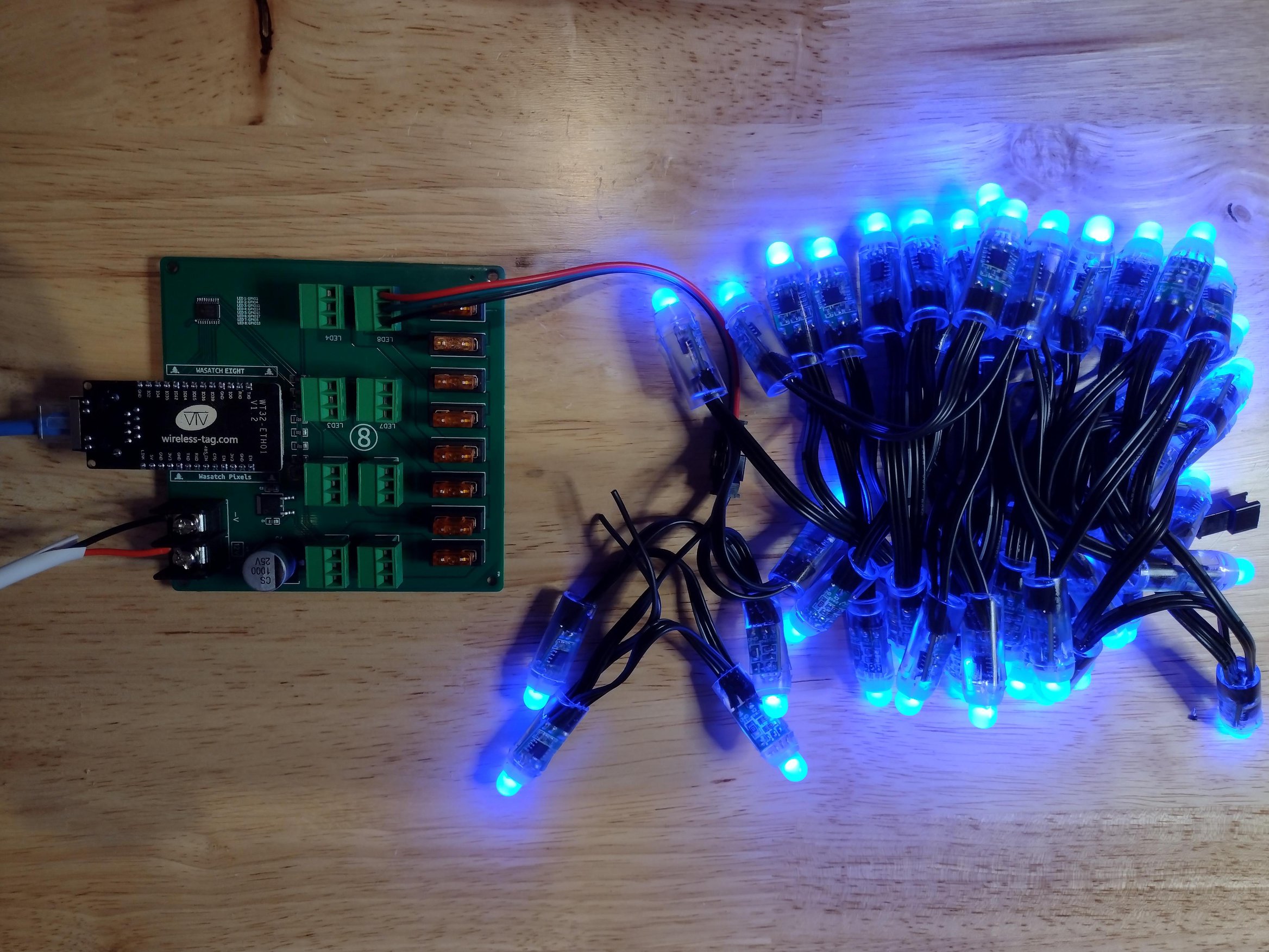 Advanced Eight Port LED Controller w/Power Distro from Wasatch Pixels ...