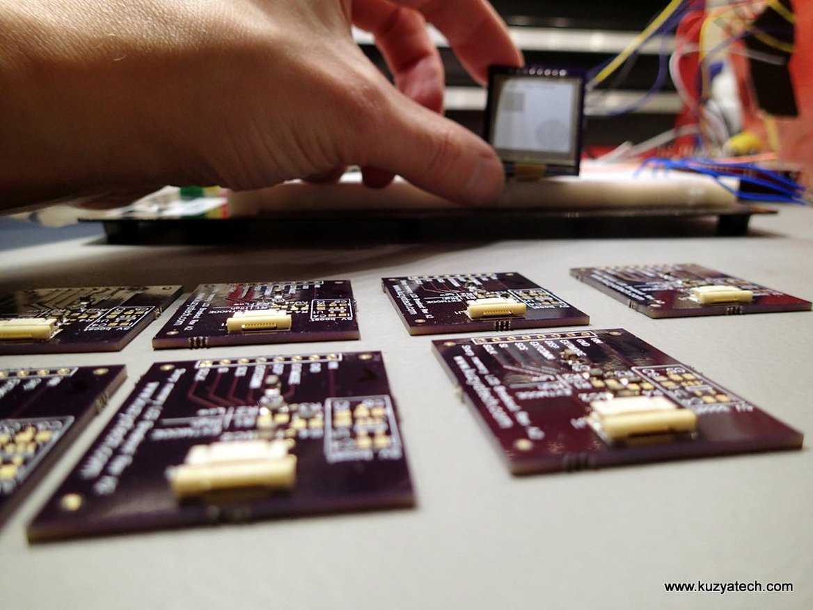 Sharp Memory LCD breakout A2 from Kuzyatech on Tindie